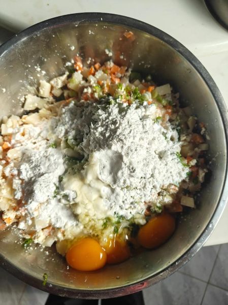 土豆粑粑怎么做_家常土豆粑粑的做法步骤-第2张图片-山城妙识 土豆粑粑怎么做_家常土豆粑粑的做法步骤-第2张图片-山城妙识