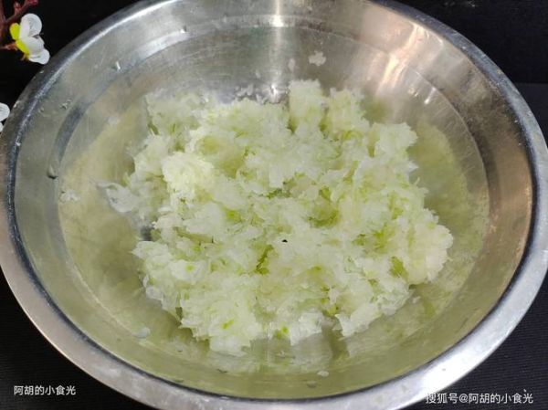 冬瓜饺子馅怎么做_冬瓜饺子馅的做法窍门-第1张图片-山城妙识 冬瓜饺子馅怎么做_冬瓜饺子馅的做法窍门-第1张图片-山城妙识
