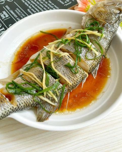清蒸鱼怎么做才鲜嫩_蒸几分钟口感最佳-第1张图片-山城妙识 清蒸鱼怎么做才鲜嫩_蒸几分钟口感最佳-第1张图片-山城妙识