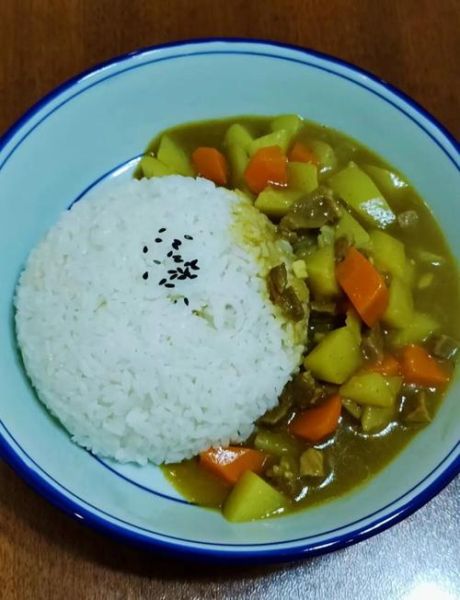 咖喱牛肉怎么做_咖喱牛肉需要炖多久-第3张图片-山城妙识 咖喱牛肉怎么做_咖喱牛肉需要炖多久-第3张图片-山城妙识