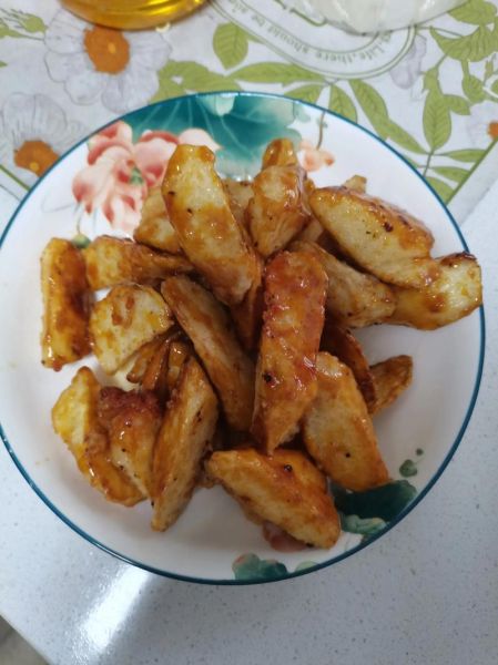 拔丝山药的家常做法_拔丝山药怎么熬糖-第1张图片-山城妙识 拔丝山药的家常做法_拔丝山药怎么熬糖-第1张图片-山城妙识