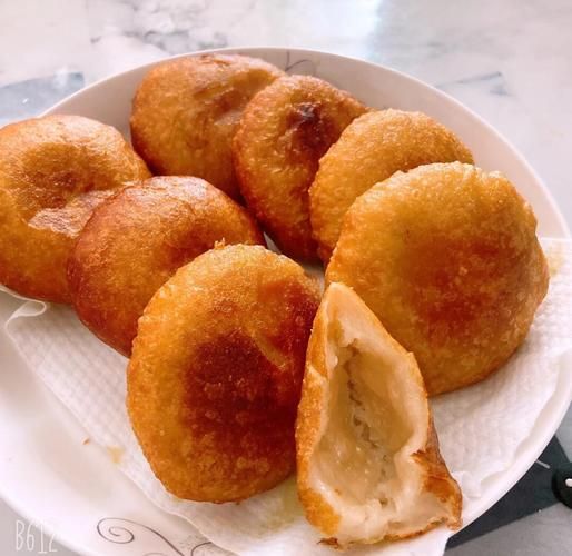 油炸糕怎么做才外酥里嫩_家常油炸糕的做法步骤-第2张图片-山城妙识 油炸糕怎么做才外酥里嫩_家常油炸糕的做法步骤-第2张图片-山城妙识