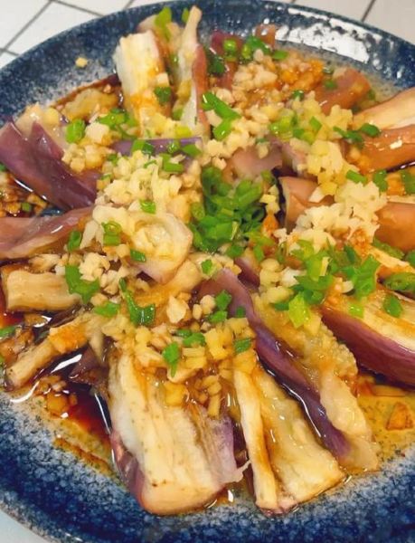 扒茄子怎么做好吃_家常茄子简单做法-第1张图片-山城妙识 扒茄子怎么做好吃_家常茄子简单做法-第1张图片-山城妙识