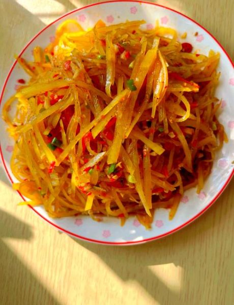 正宗凉拌土豆丝怎么做_为什么土豆丝不脆-第1张图片-山城妙识 正宗凉拌土豆丝怎么做_为什么土豆丝不脆-第1张图片-山城妙识