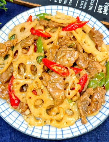 莲藕夹肉怎么做_莲藕夹肉的家常做法-第1张图片-山城妙识