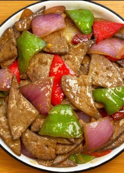 炒猪肝怎么做不腥_炒猪肝嫩滑技巧-第1张图片-山城妙识 炒猪肝怎么做不腥_炒猪肝嫩滑技巧-第1张图片-山城妙识