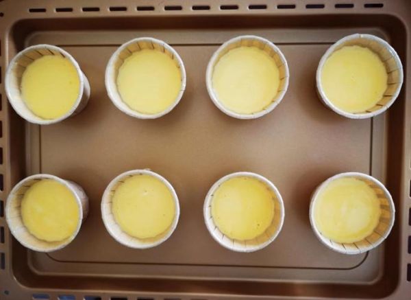 纸杯蛋糕怎么做_纸杯蛋糕烤箱温度时间-第3张图片-山城妙识 纸杯蛋糕怎么做_纸杯蛋糕烤箱温度时间-第3张图片-山城妙识