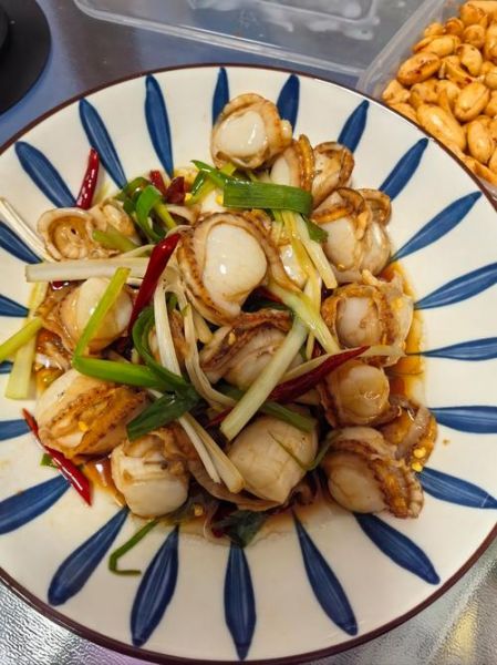 炒扇贝的家常做法_扇贝怎么处理干净-第1张图片-山城妙识 炒扇贝的家常做法_扇贝怎么处理干净-第1张图片-山城妙识