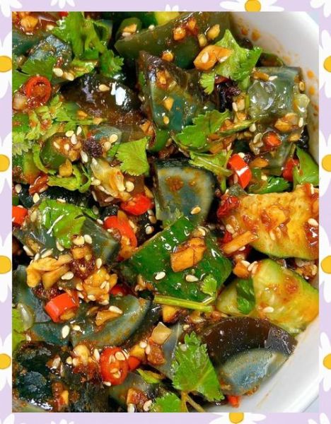 松花蛋怎么做_松花蛋的腌制方法-第1张图片-山城妙识 松花蛋怎么做_松花蛋的腌制方法-第1张图片-山城妙识