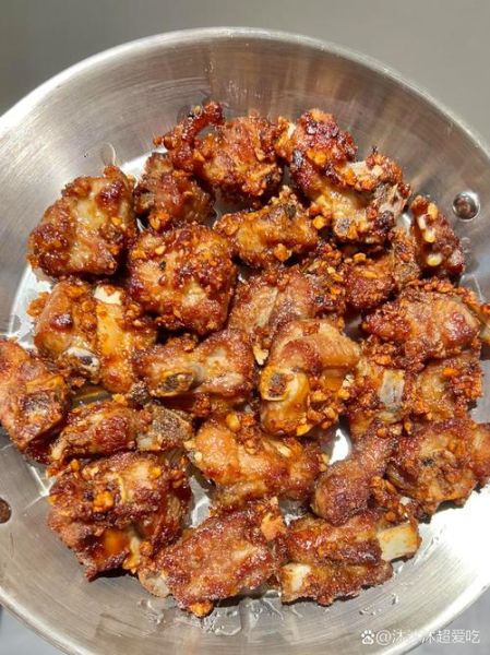油炸蒜香排骨怎么做_蒜香排骨炸多久才酥脆-第3张图片-山城妙识 油炸蒜香排骨怎么做_蒜香排骨炸多久才酥脆-第3张图片-山城妙识