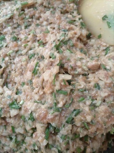 莲藕猪肉饺子馅怎么做_莲藕猪肉饺子馅怎么调才好吃-第1张图片-山城妙识 莲藕猪肉饺子馅怎么做_莲藕猪肉饺子馅怎么调才好吃-第1张图片-山城妙识