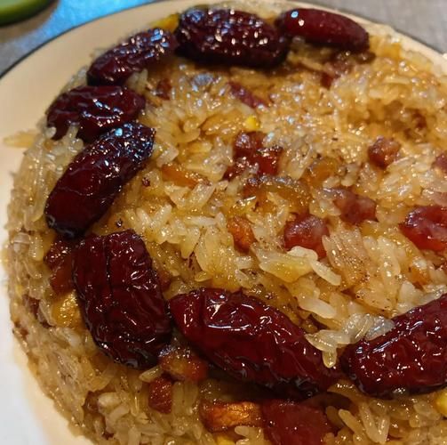 八宝饭的家常做法_八宝饭怎么做才软糯香甜-第1张图片-山城妙识 八宝饭的家常做法_八宝饭怎么做才软糯香甜-第1张图片-山城妙识