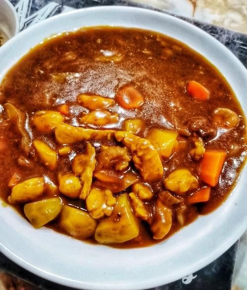 咖喱怎么做才好吃_正宗日式咖喱做法-第2张图片-山城妙识 咖喱怎么做才好吃_正宗日式咖喱做法-第2张图片-山城妙识