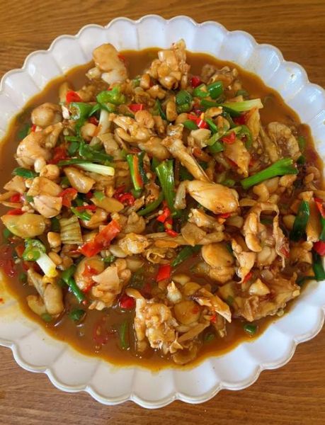 爆炒牛蛙怎么做_牛蛙怎么炒才嫩-第1张图片-山城妙识 爆炒牛蛙怎么做_牛蛙怎么炒才嫩-第1张图片-山城妙识