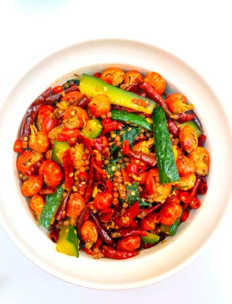 家常炒虾尾怎么做_虾尾去腥技巧-第1张图片-山城妙识 家常炒虾尾怎么做_虾尾去腥技巧-第1张图片-山城妙识