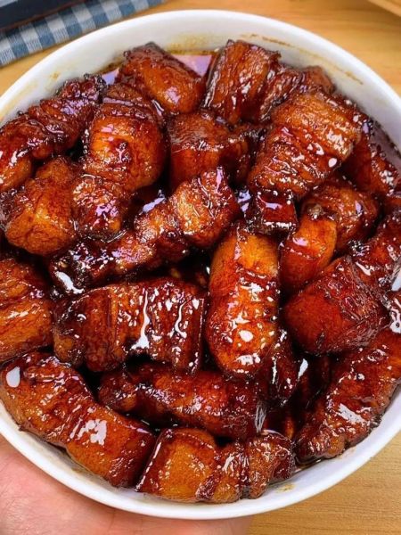 红烧五花肉怎么做_红烧五花肉的家常做法-第1张图片-山城妙识 红烧五花肉怎么做_红烧五花肉的家常做法-第1张图片-山城妙识