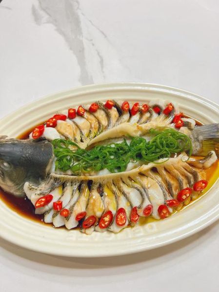 清蒸鲈鱼怎么做_红烧鲤鱼怎么做好吃-第1张图片-山城妙识 清蒸鲈鱼怎么做_红烧鲤鱼怎么做好吃-第1张图片-山城妙识