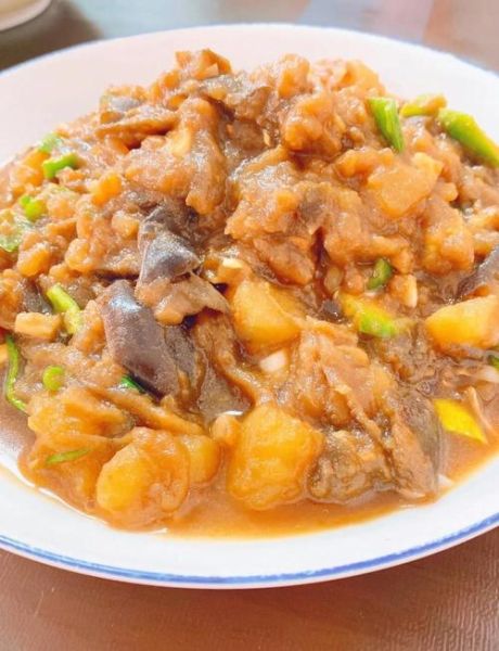 茄子土豆泥怎么做才好吃_家常做法步骤详解-第1张图片-山城妙识 茄子土豆泥怎么做才好吃_家常做法步骤详解-第1张图片-山城妙识