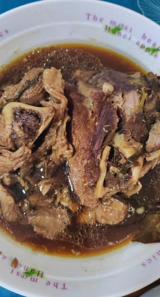 棒骨怎么炖才好吃_棒骨的家常做法步骤-第3张图片-山城妙识