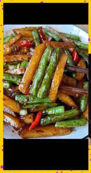 豆角炖土豆怎么做_豆角炖土豆用焯水吗-第1张图片-山城妙识 豆角炖土豆怎么做_豆角炖土豆用焯水吗-第1张图片-山城妙识