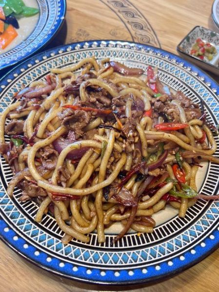 羊肉炒粉条怎么做_羊肉炒粉条的家常做法-第1张图片-山城妙识 羊肉炒粉条怎么做_羊肉炒粉条的家常做法-第1张图片-山城妙识