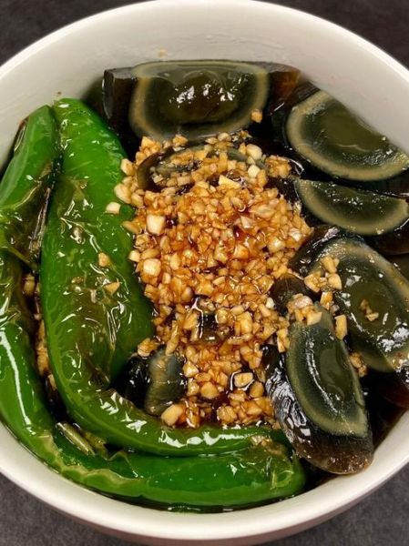 辣椒皮蛋怎么做_家常做法步骤详解-第3张图片-山城妙识 辣椒皮蛋怎么做_家常做法步骤详解-第3张图片-山城妙识