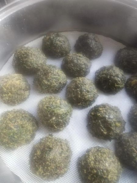 地瓜叶窝窝头怎么做_地瓜叶窝窝头做法窍门-第3张图片-山城妙识 地瓜叶窝窝头怎么做_地瓜叶窝窝头做法窍门-第3张图片-山城妙识