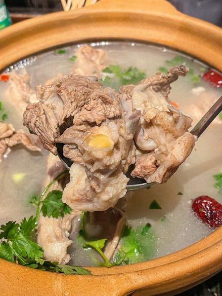 炖羊排的做法_炖羊排怎么做好吃又烂-第1张图片-山城妙识 炖羊排的做法_炖羊排怎么做好吃又烂-第1张图片-山城妙识