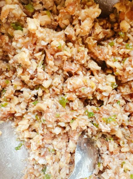 榆黄蘑饺子馅怎么做_榆黄蘑饺子馅怎么调才好吃-第1张图片-山城妙识 榆黄蘑饺子馅怎么做_榆黄蘑饺子馅怎么调才好吃-第1张图片-山城妙识