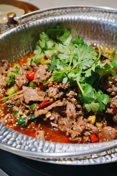 干锅牛肉怎么做_干锅牛肉最正宗的做法-第2张图片-山城妙识