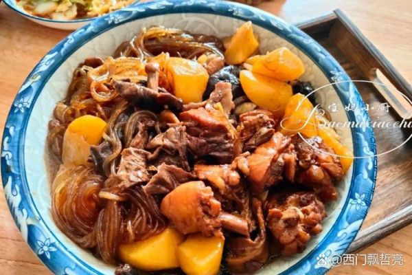 鸡肉炖粉条的家常做法_鸡肉炖粉条怎么做才入味-第1张图片-山城妙识 鸡肉炖粉条的家常做法_鸡肉炖粉条怎么做才入味-第1张图片-山城妙识