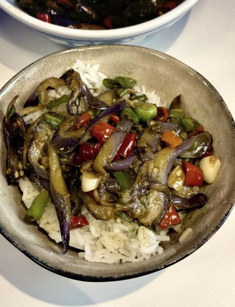 青椒炒茄子怎么炒好吃_家常做法步骤详解-第3张图片-山城妙识 青椒炒茄子怎么炒好吃_家常做法步骤详解-第3张图片-山城妙识