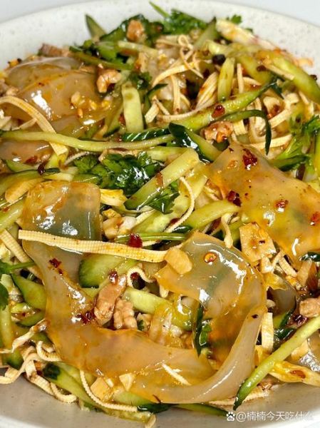 东北大拉皮怎么凉拌好吃_正宗东北大拉皮做法-第1张图片-山城妙识 东北大拉皮怎么凉拌好吃_正宗东北大拉皮做法-第1张图片-山城妙识