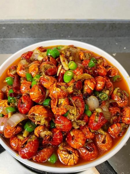 麻辣龙虾尾怎么做_麻辣龙虾尾的家常做法-第2张图片-山城妙识 麻辣龙虾尾怎么做_麻辣龙虾尾的家常做法-第2张图片-山城妙识