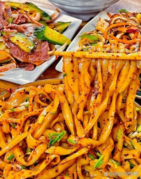 刀削面怎么做_刀削面的面怎么和-第3张图片-山城妙识 刀削面怎么做_刀削面的面怎么和-第3张图片-山城妙识