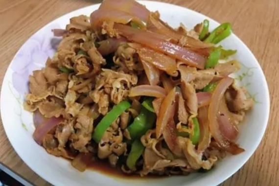 羊肉炒洋葱怎么做_羊肉炒洋葱的家常做法-第3张图片-山城妙识