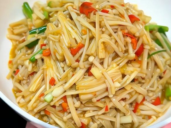 金针菇怎么炒好吃_金针菇焯水几分钟-第3张图片-山城妙识