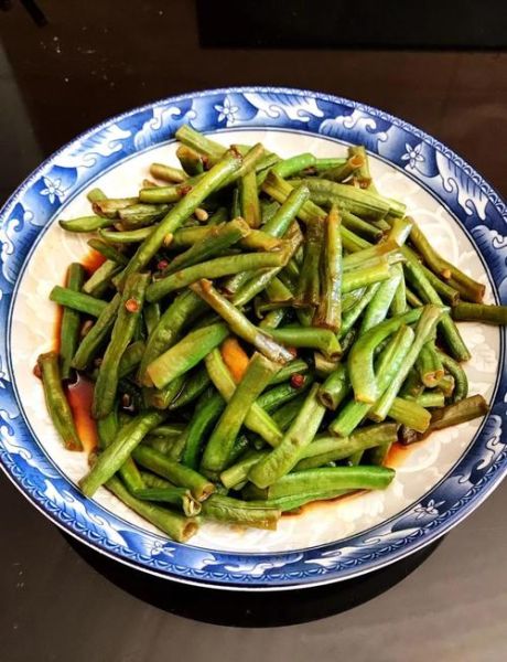 炒豇豆角的家常做法_炒豇豆角怎么炒才脆绿-第2张图片-山城妙识 炒豇豆角的家常做法_炒豇豆角怎么炒才脆绿-第2张图片-山城妙识