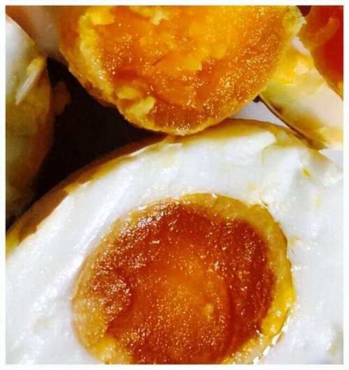 水煮咸鸡蛋怎么做_咸鸡蛋煮多久才入味-第2张图片-山城妙识 水煮咸鸡蛋怎么做_咸鸡蛋煮多久才入味-第2张图片-山城妙识