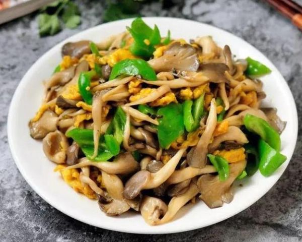 平菇怎么炒好吃_平菇炒肉的家常做法-第3张图片-山城妙识 平菇怎么炒好吃_平菇炒肉的家常做法-第3张图片-山城妙识