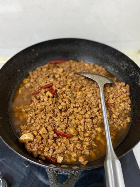 陕西肉臊子正宗做法_臊子肉怎么炒才香-第1张图片-山城妙识 陕西肉臊子正宗做法_臊子肉怎么炒才香-第1张图片-山城妙识