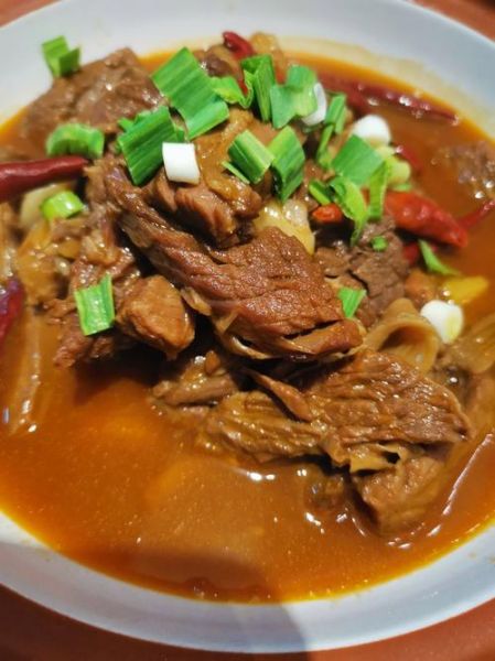 香辣牛腩怎么做_牛腩怎么炖才软烂-第2张图片-山城妙识 香辣牛腩怎么做_牛腩怎么炖才软烂-第2张图片-山城妙识