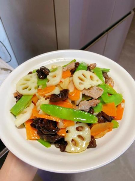 素小炒怎么炒好吃_素小炒的家常做法-第1张图片-山城妙识 素小炒怎么炒好吃_素小炒的家常做法-第1张图片-山城妙识