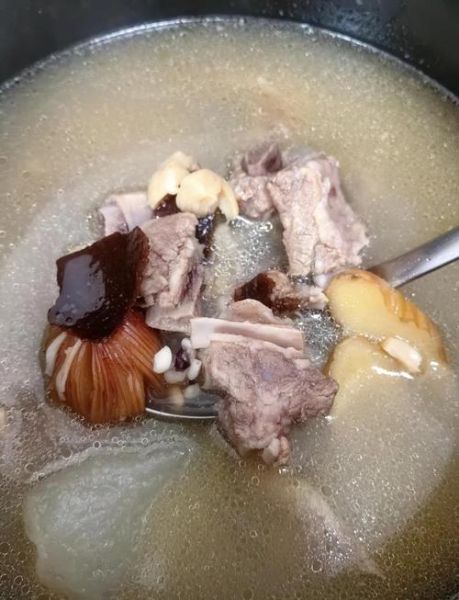 鸭肉冬瓜汤怎么做_鸭肉冬瓜汤的功效与禁忌-第1张图片-山城妙识 鸭肉冬瓜汤怎么做_鸭肉冬瓜汤的功效与禁忌-第1张图片-山城妙识