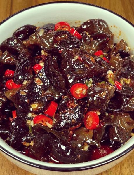 家常凉拌木耳怎么做_木耳焯水几分钟才脆-第1张图片-山城妙识 家常凉拌木耳怎么做_木耳焯水几分钟才脆-第1张图片-山城妙识