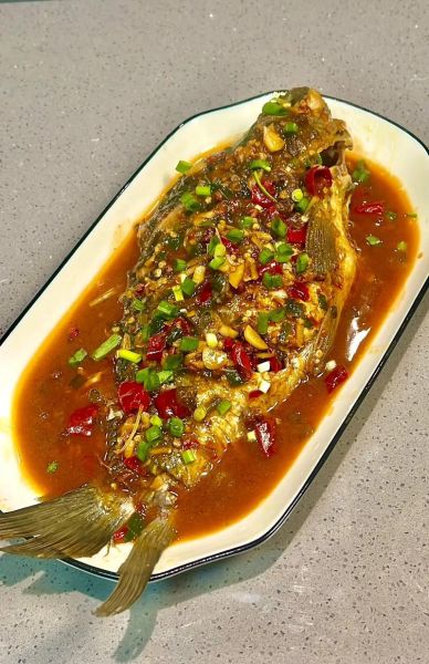 红烧鱼怎么做_红烧鱼最简单做法-第1张图片-山城妙识 红烧鱼怎么做_红烧鱼最简单做法-第1张图片-山城妙识