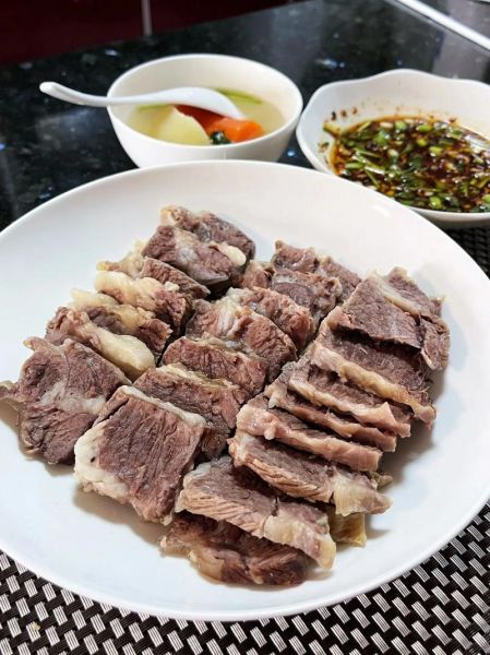 清蒸牛肉怎么做_清蒸牛肉最正宗的做法-第1张图片-山城妙识 清蒸牛肉怎么做_清蒸牛肉最正宗的做法-第1张图片-山城妙识