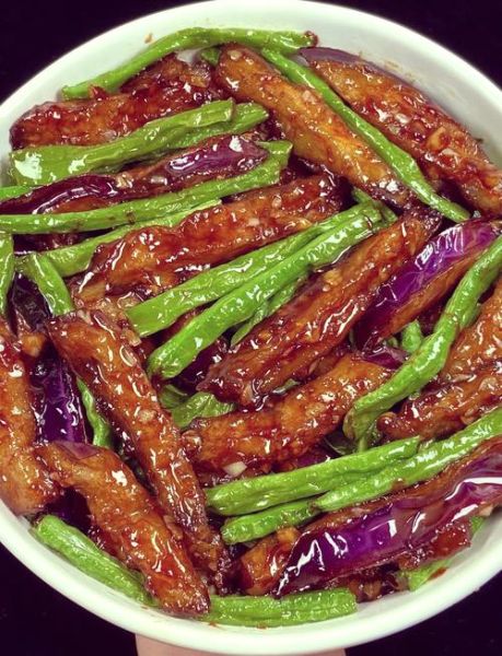 茄子豆角怎么炒好吃_茄子豆角的家常做法-第1张图片-山城妙识 茄子豆角怎么炒好吃_茄子豆角的家常做法-第1张图片-山城妙识