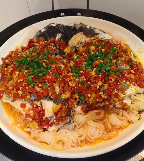 剁椒鱼头家常做法_剁椒鱼头怎么做才入味-第3张图片-山城妙识