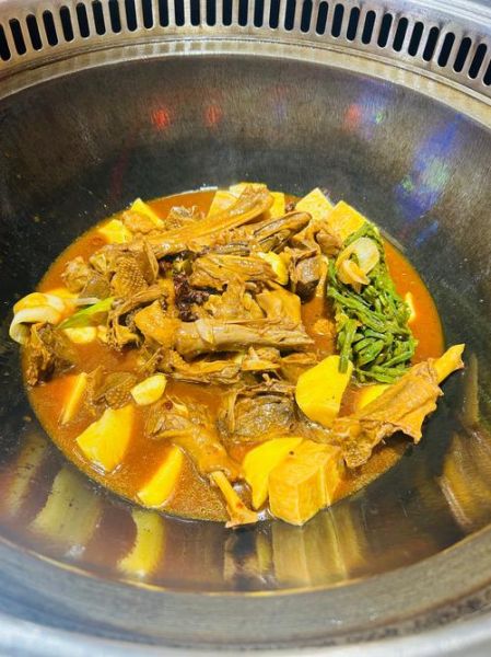 铁锅炖大鹅怎么做好吃_铁锅炖大鹅的家常做法-第1张图片-山城妙识 铁锅炖大鹅怎么做好吃_铁锅炖大鹅的家常做法-第1张图片-山城妙识